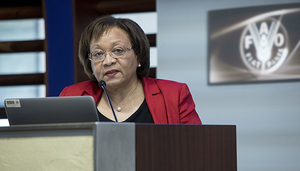 C84 | Rosa Rolle - FAO. “Mejorar la sostenibilidad agrícola pa...